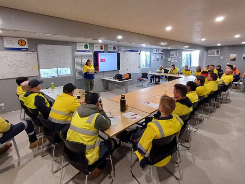 Raising awareness of mental health with ‘Mates in Construction’ - Conpower